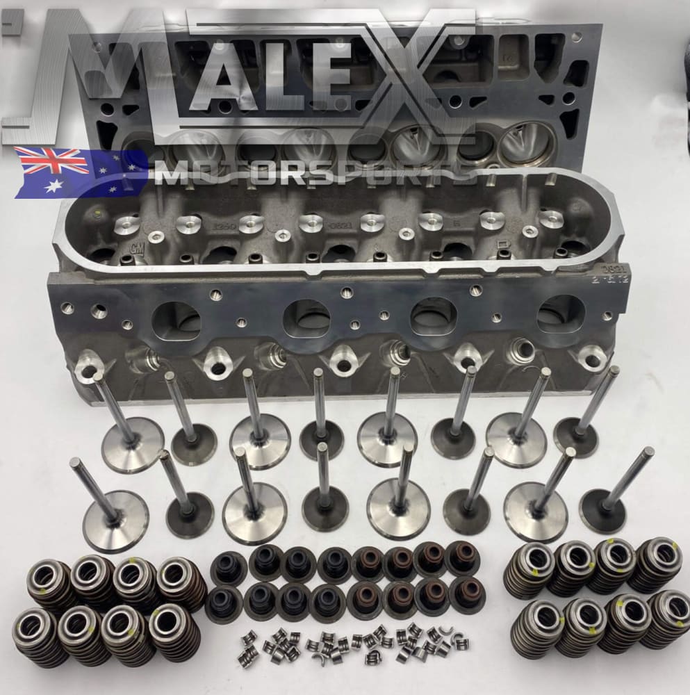 CNC Ported LS3 Cylinder Heads Genuine GM 0821 NEW Rectangle Port L98 L ...